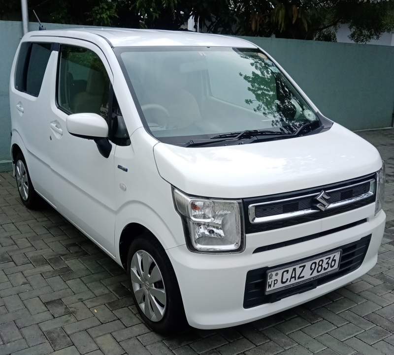 SUZUKI WAGON R FX (PEARL WHITE) - SUZUKI WAGON R FX (PEARL WHITE)