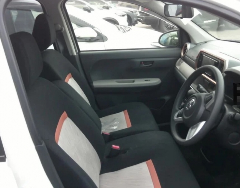 TOYOTA PASSO MODA (PEARL WHITE ) - TOYOTA PASSO MODA (PEARL WHITE )